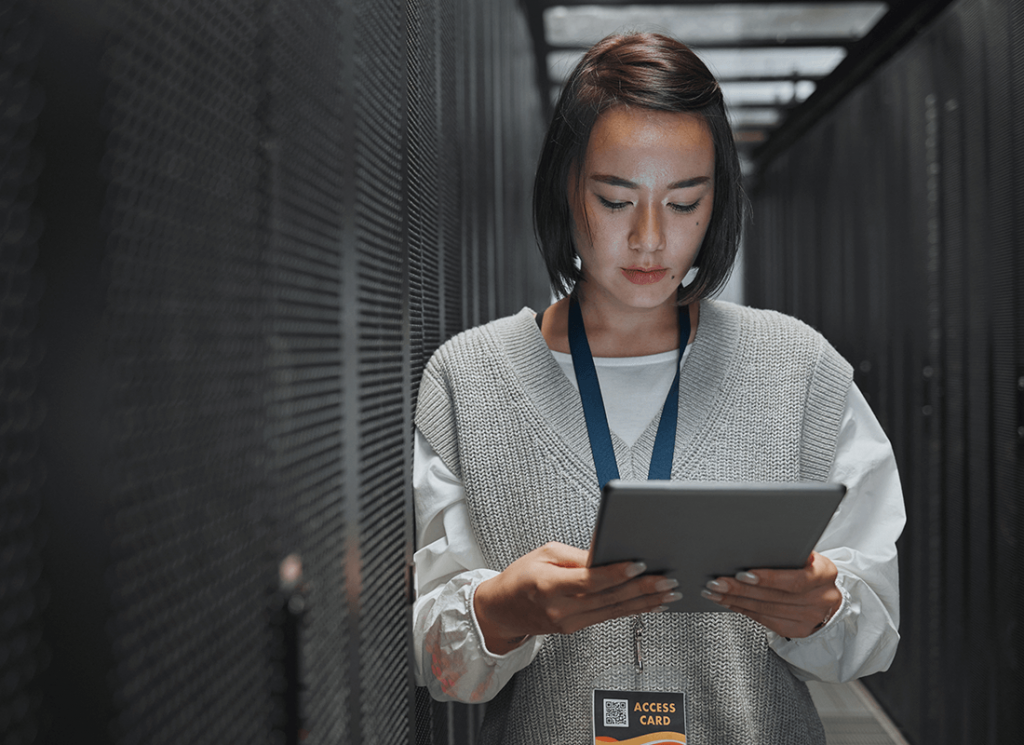 Closing the Skills Gap with Tech and Telecom Training and L&D | NIIT