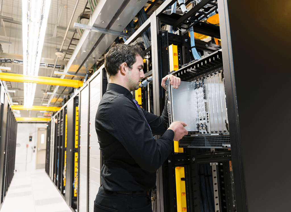 Closing the Skills Gap with Tech and Telecom Training and L&D | NIIT